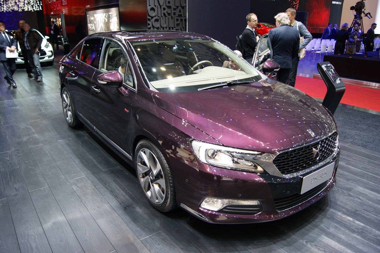 Citroën DS 5LS 2014 – Autos Hoy