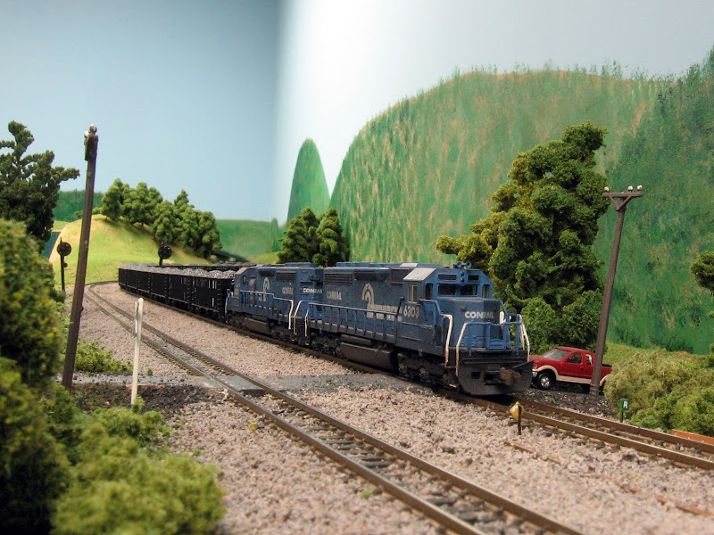 The Gang, At Todd Treasters! - page 1 - N and Z Scales - TheRailwire