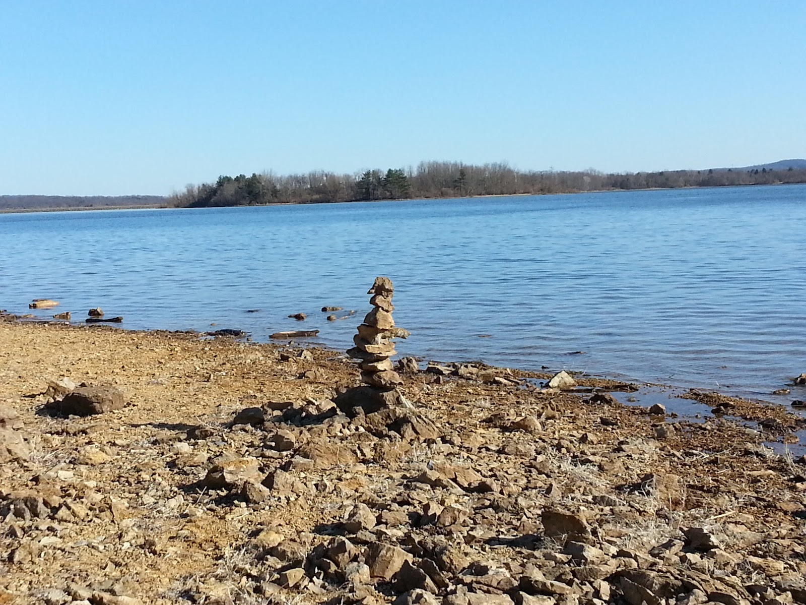 blue in green: Spruce Run Lake New Jersey - Fall 2013