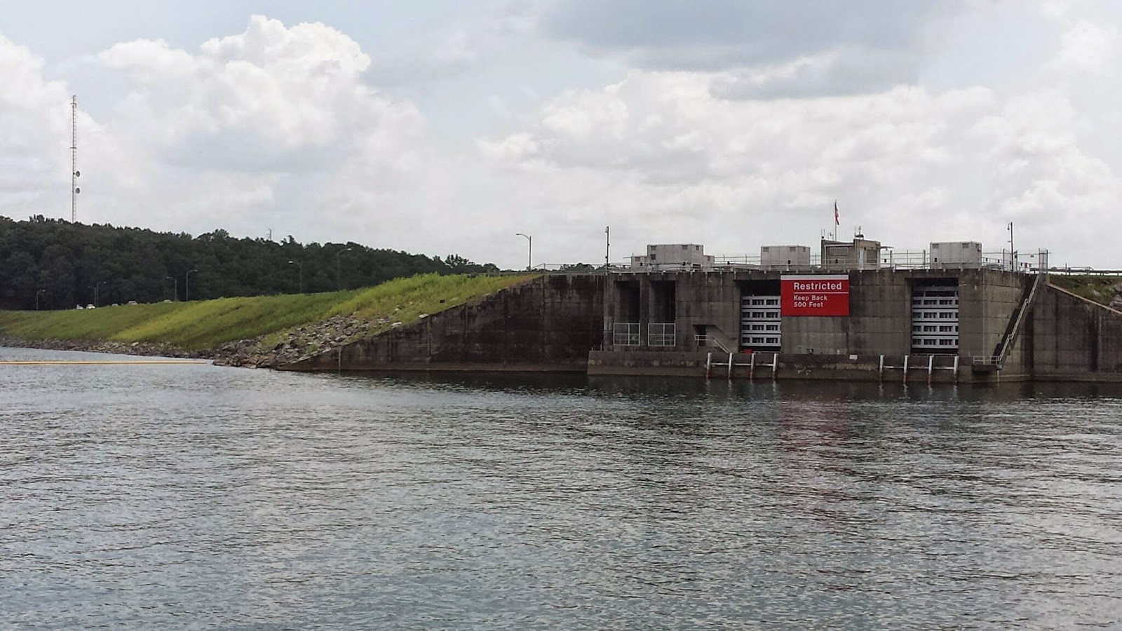 Tales From The Wood Booger: Quick Blog @ Buford Dam