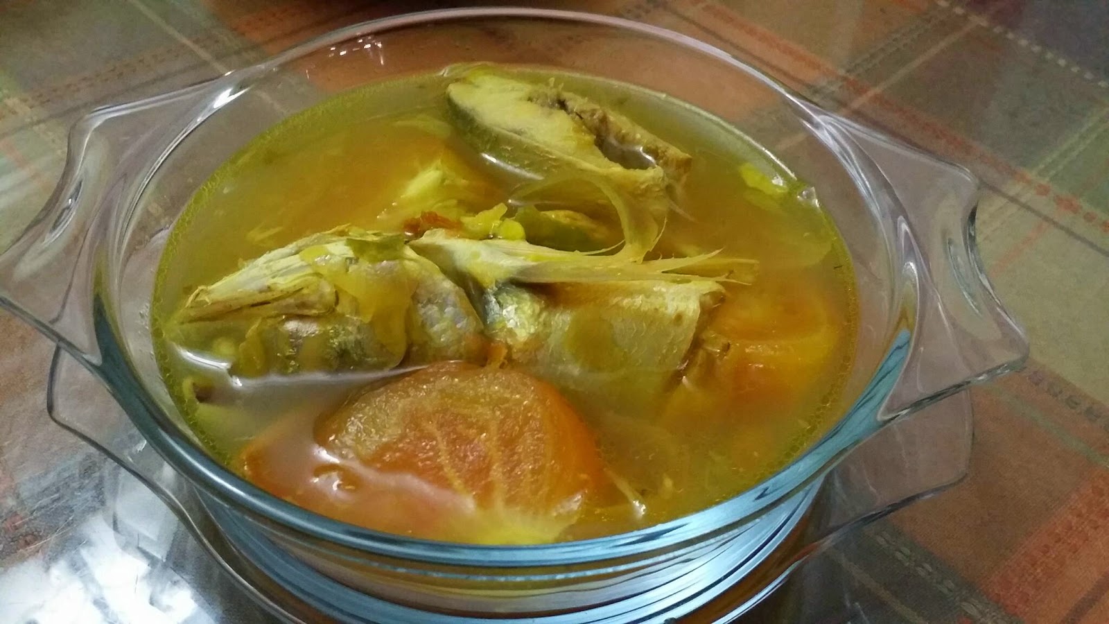 ZULFAZA LOVES COOKING: Ikan masak pindang dan tumis sayur peria