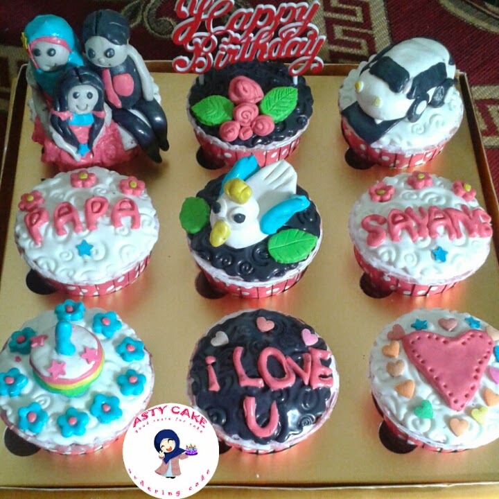 Asty'Cake: Cupcake untuk ultah suami