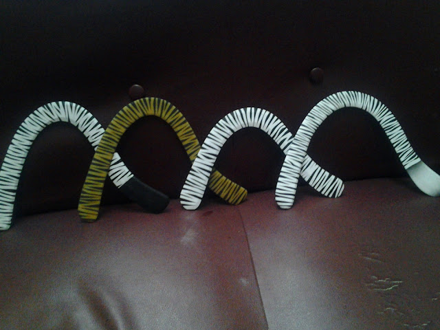 jual bumerang: Boomerang edisi "marty" motif zebra di madagascar