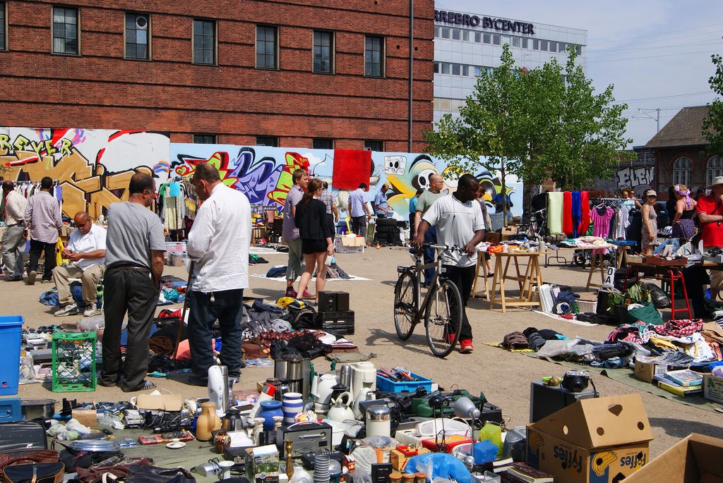 Second-hand Market - No Blog Title