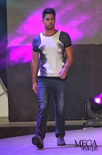 DEMIGODS: 20 hottest male models at the Philippine Fashion Week SS2014