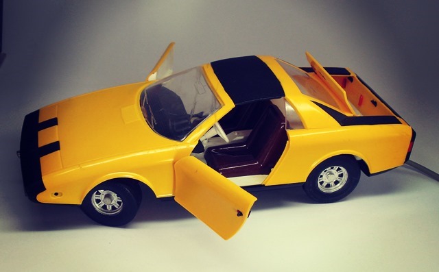 Rewind To 1980s: Remote Control Car