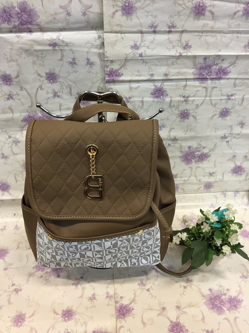 D'Islam: BONIA BACKPACK Fashion bag