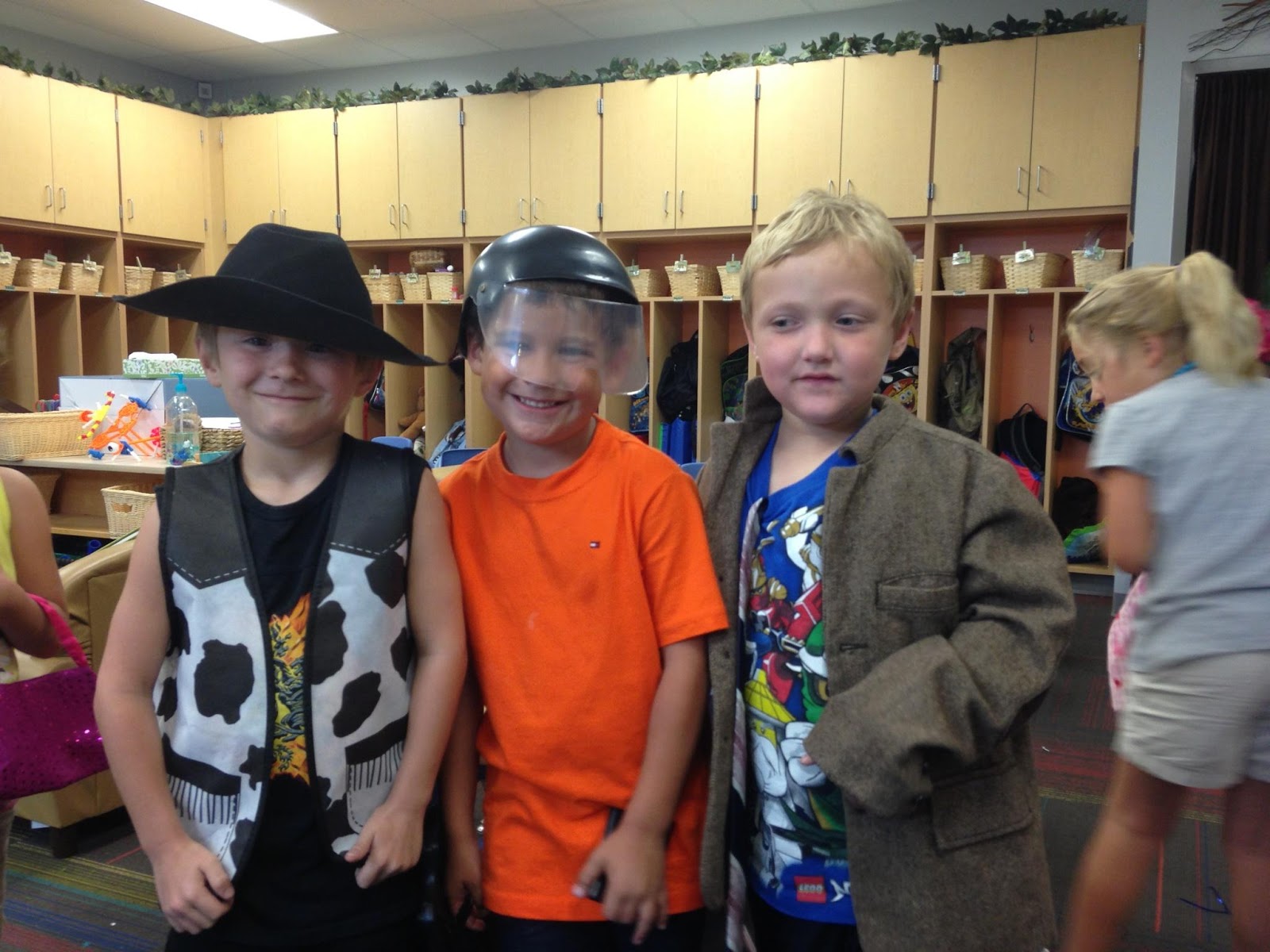 Mrs. Surber's Kindergarten Class: Dramatic Play Center