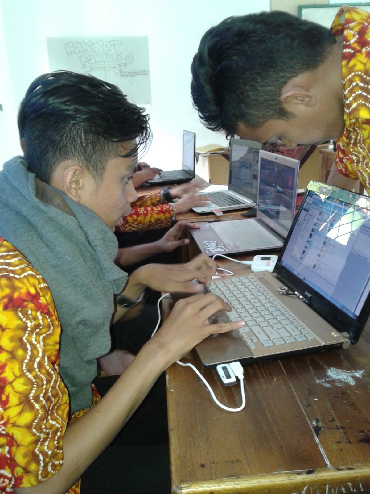 Kegiatan Belajar Anak Multimedia - Asiknya Belajar PKn