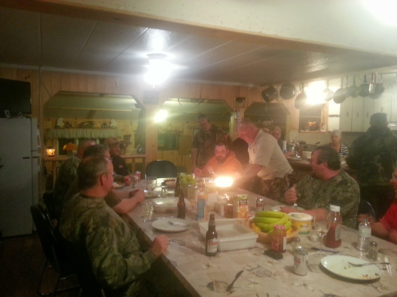 Porcupine Creek White Tail Hunt Camp: fish fry with the Carrier crowd