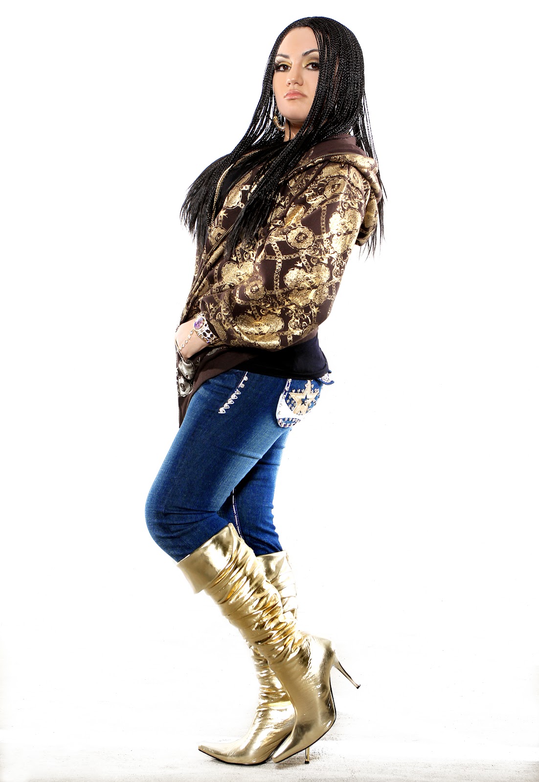 Lil Mak MarialenaThe first Armenian female (girl) Rapper