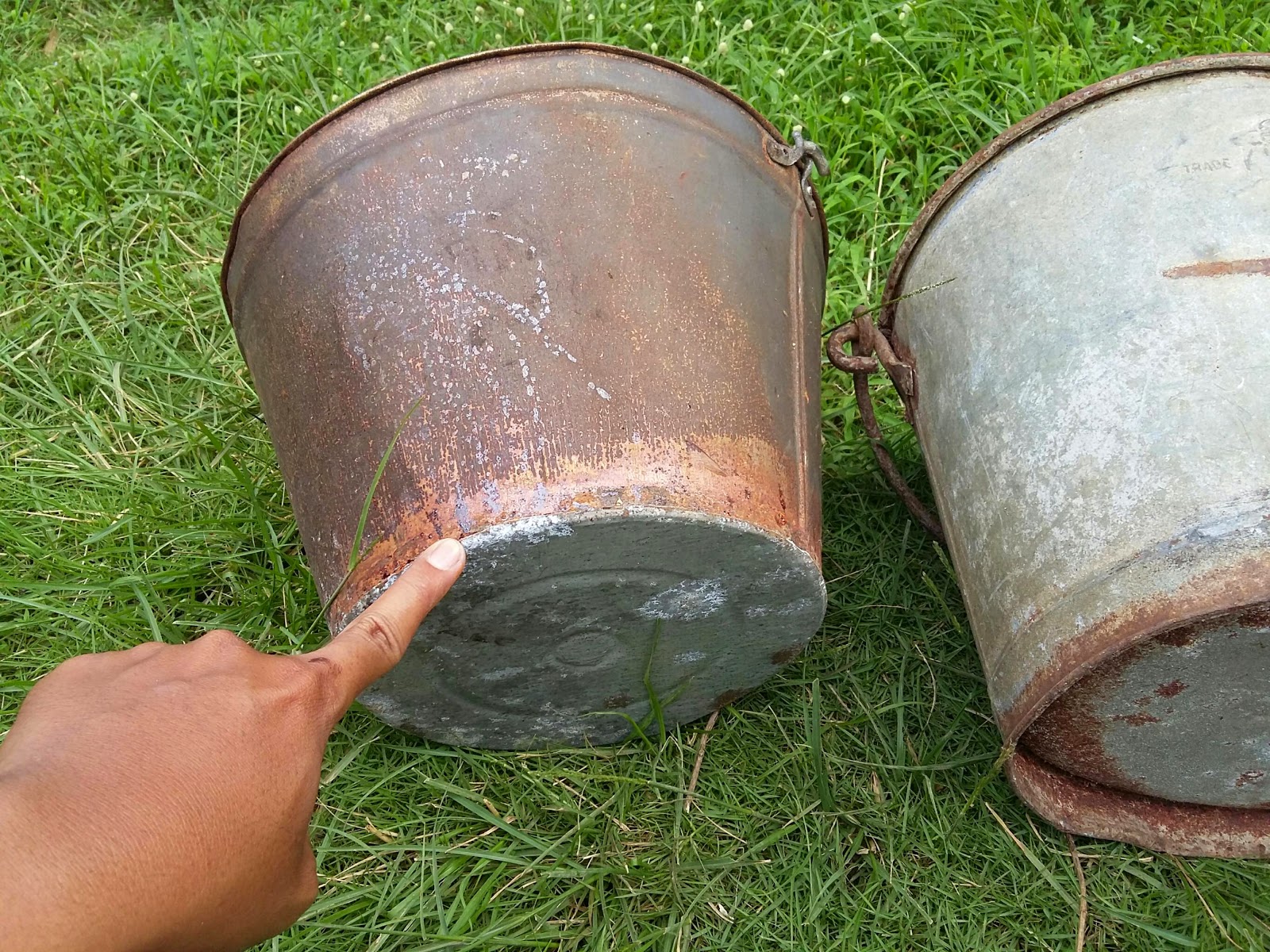 AntikAntikan: Ember besi