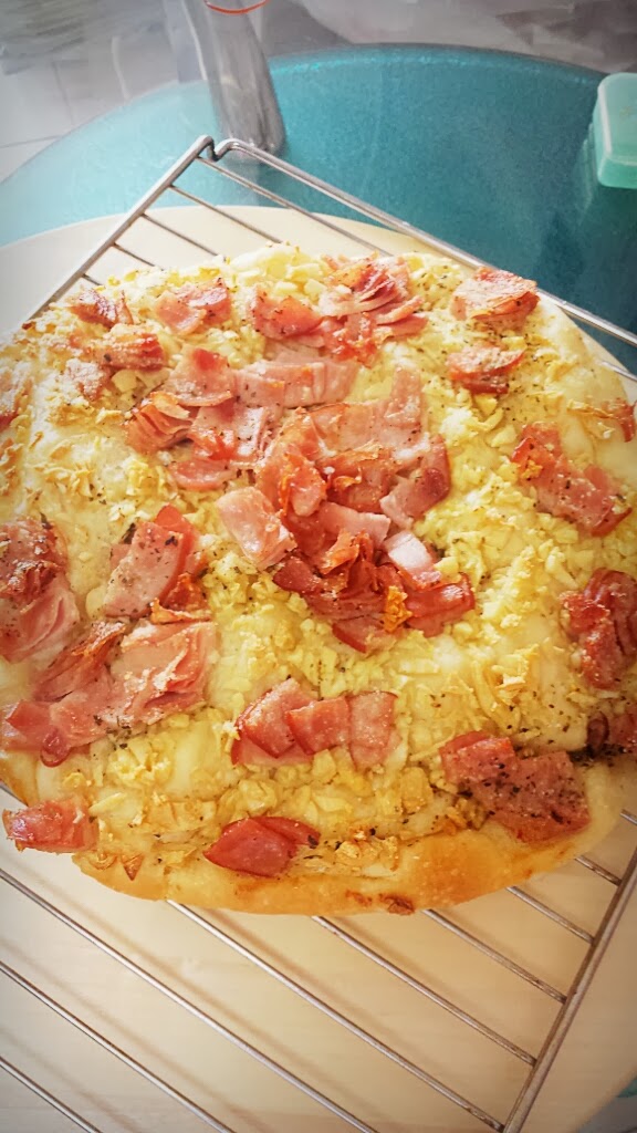 Jolyn: Baked Ham Focaccia Bread