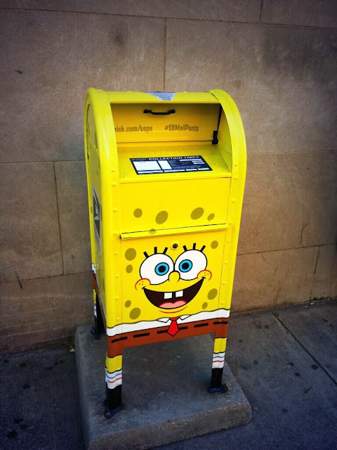 The Adventures of Blogger Mike: Spongebob Squarepants Mailbox - Dallas, TX