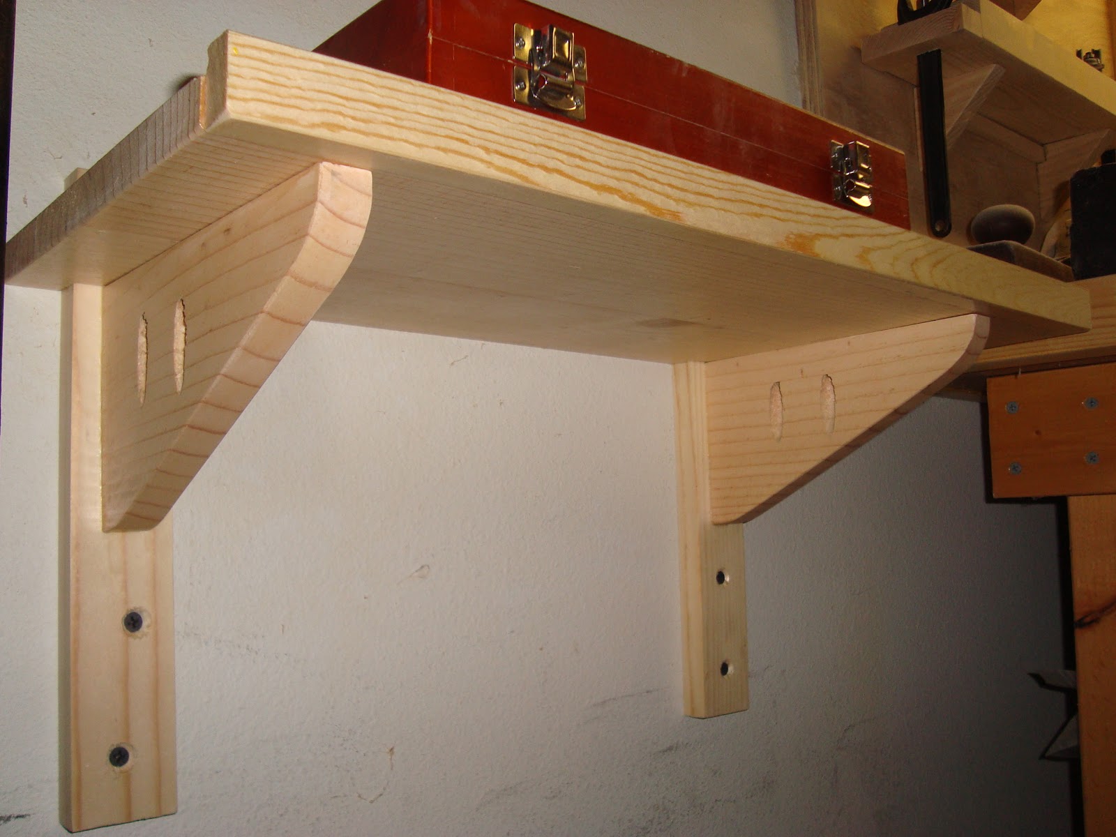Brotherwood: Forstner Bit Storage Shelf and More Parts Storage Drawers