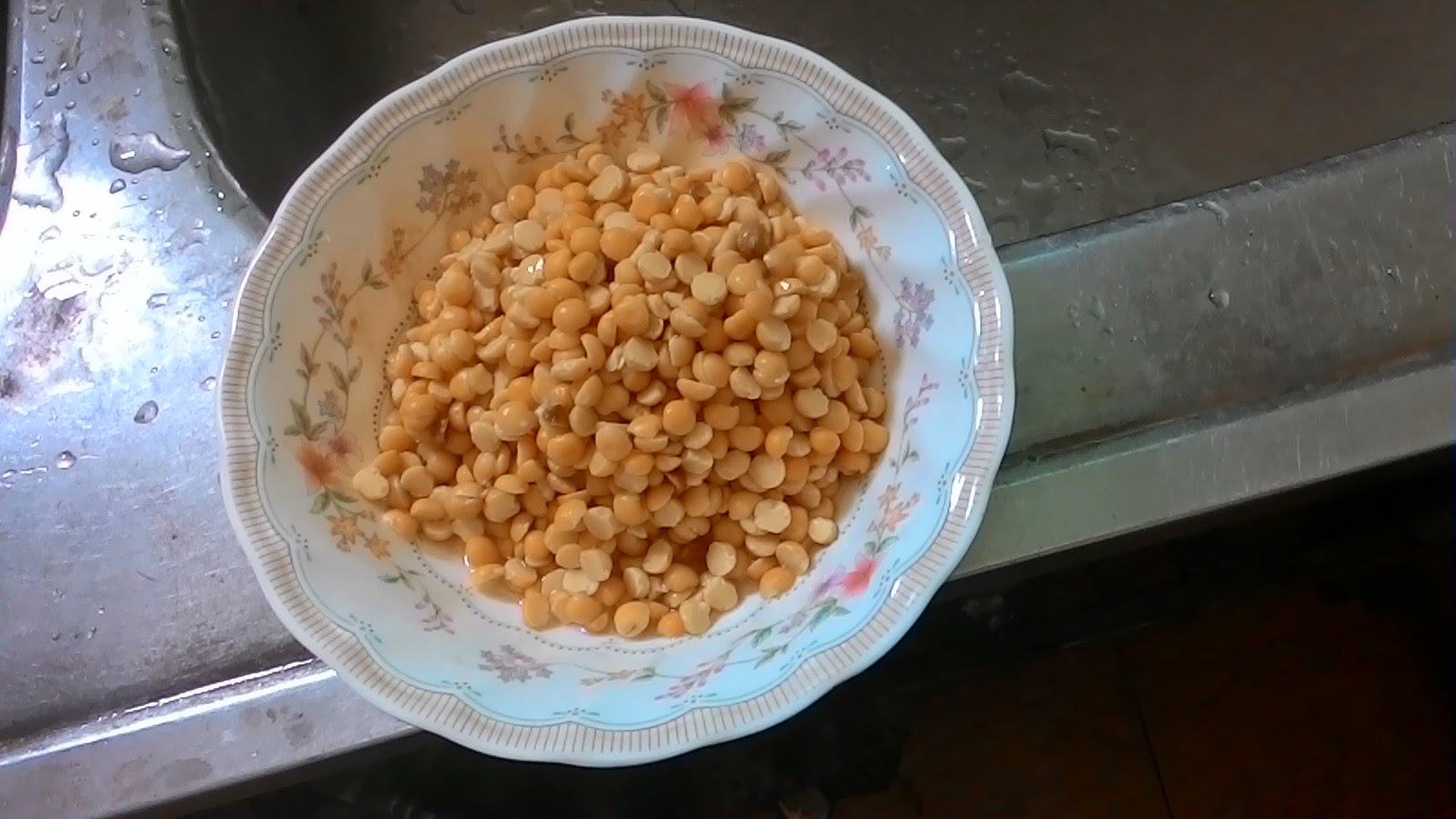 JR's Blog: Kacang Parpu Daun Karapole