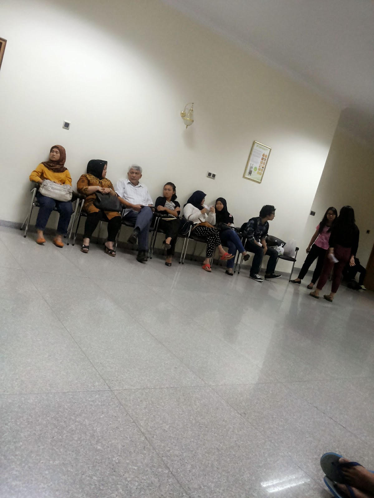 Corner's: review dr. kun jayanata, Sp. KK