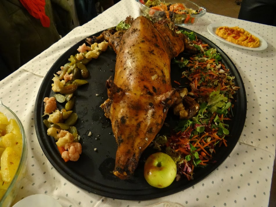 Casa Comana, la doi pasi de Bucuresti