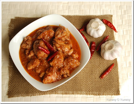 Garlic and Kashmiri Chilly Chicken | Yummy O Yummy