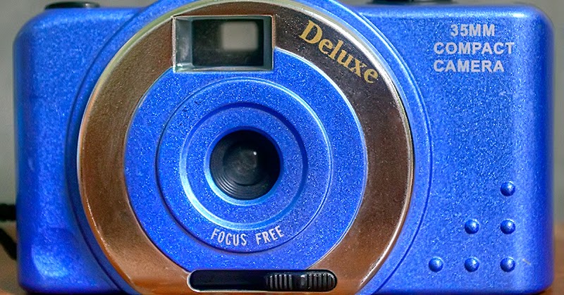 Beacon 225: Blue Deluxe 35mm Compact Camera