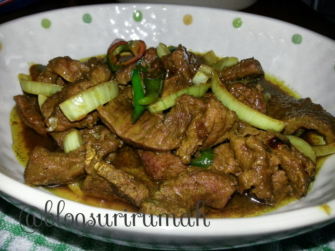 BloG SuriRuMaH: Daging sos lada hitam Sarawak, kuih Kelupis