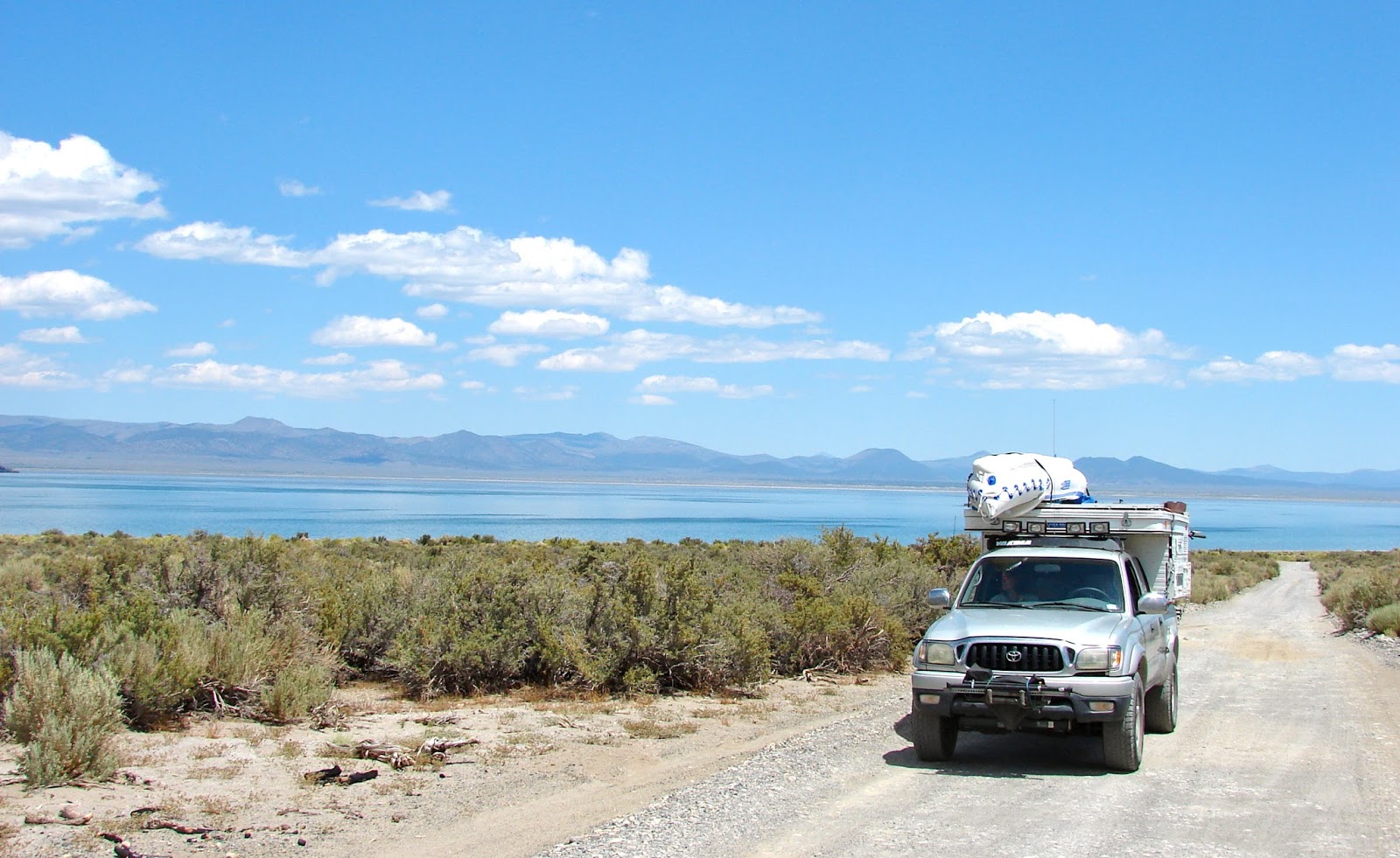 Our Four Wheel Camper: Mono Lake - "glassy with barely a ripple"