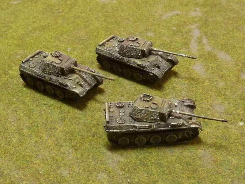 Lace 'n Big Hats: 15mm WW2 German tanks camouflaged