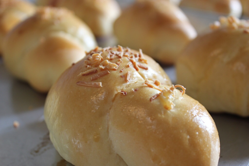 BakerPinter: Cheese Soft Roll