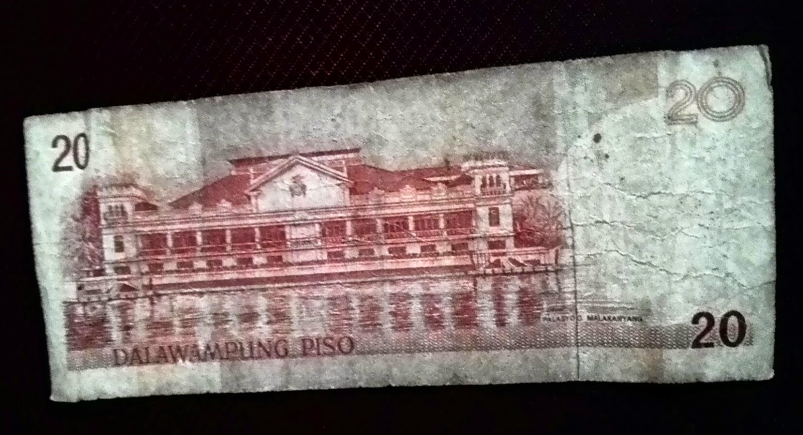 Paper Money From Many Countries paper-money-from-many-countries