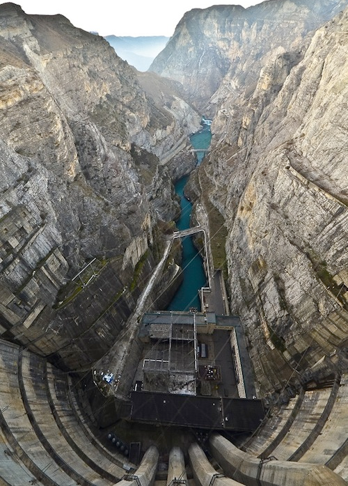 Alizul: 10 TALLEST CONCRETE DAMS AS SEEN FROM ABOVE