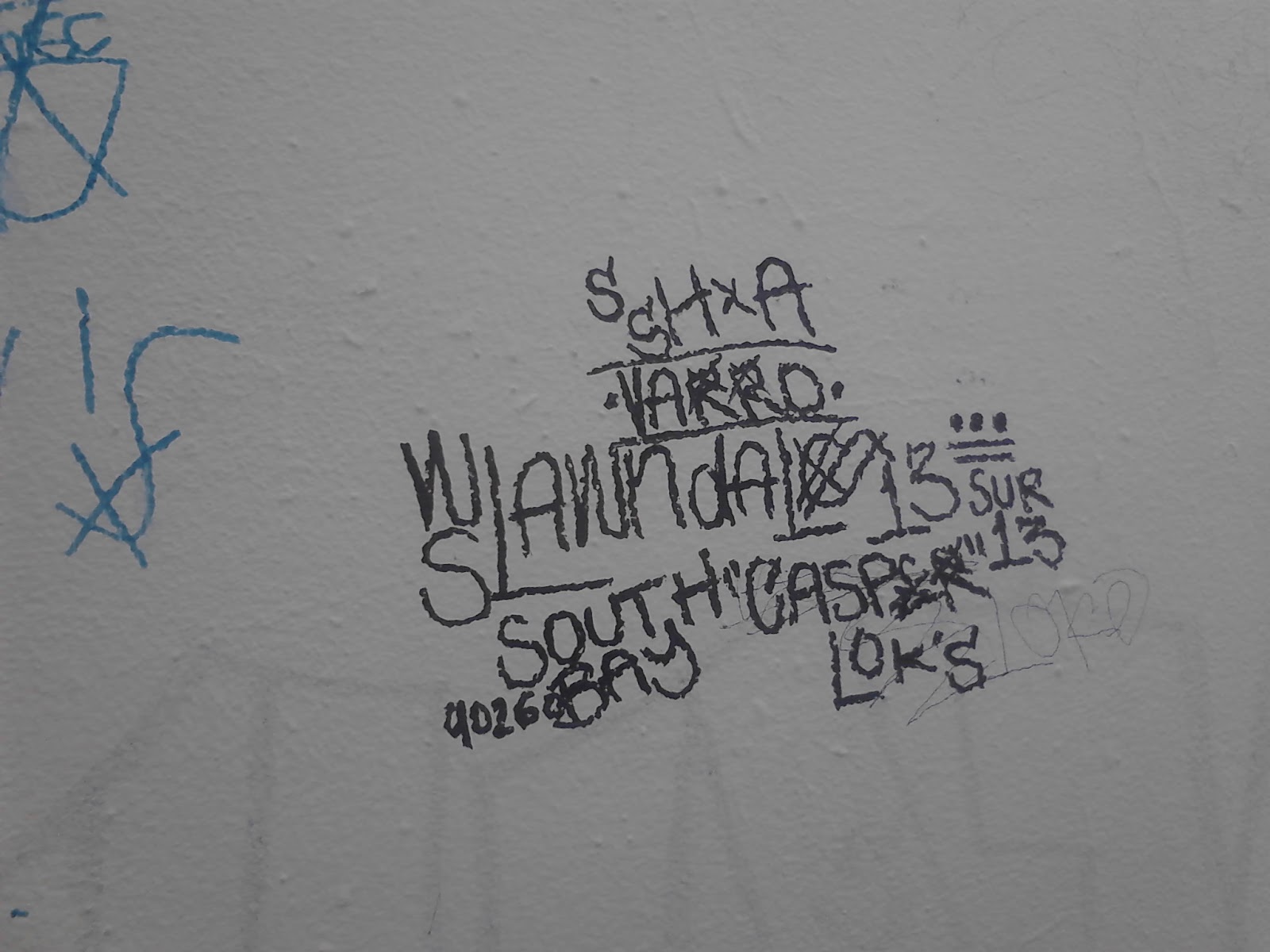 sureno 13 gangs graffiti: Lawndale 13