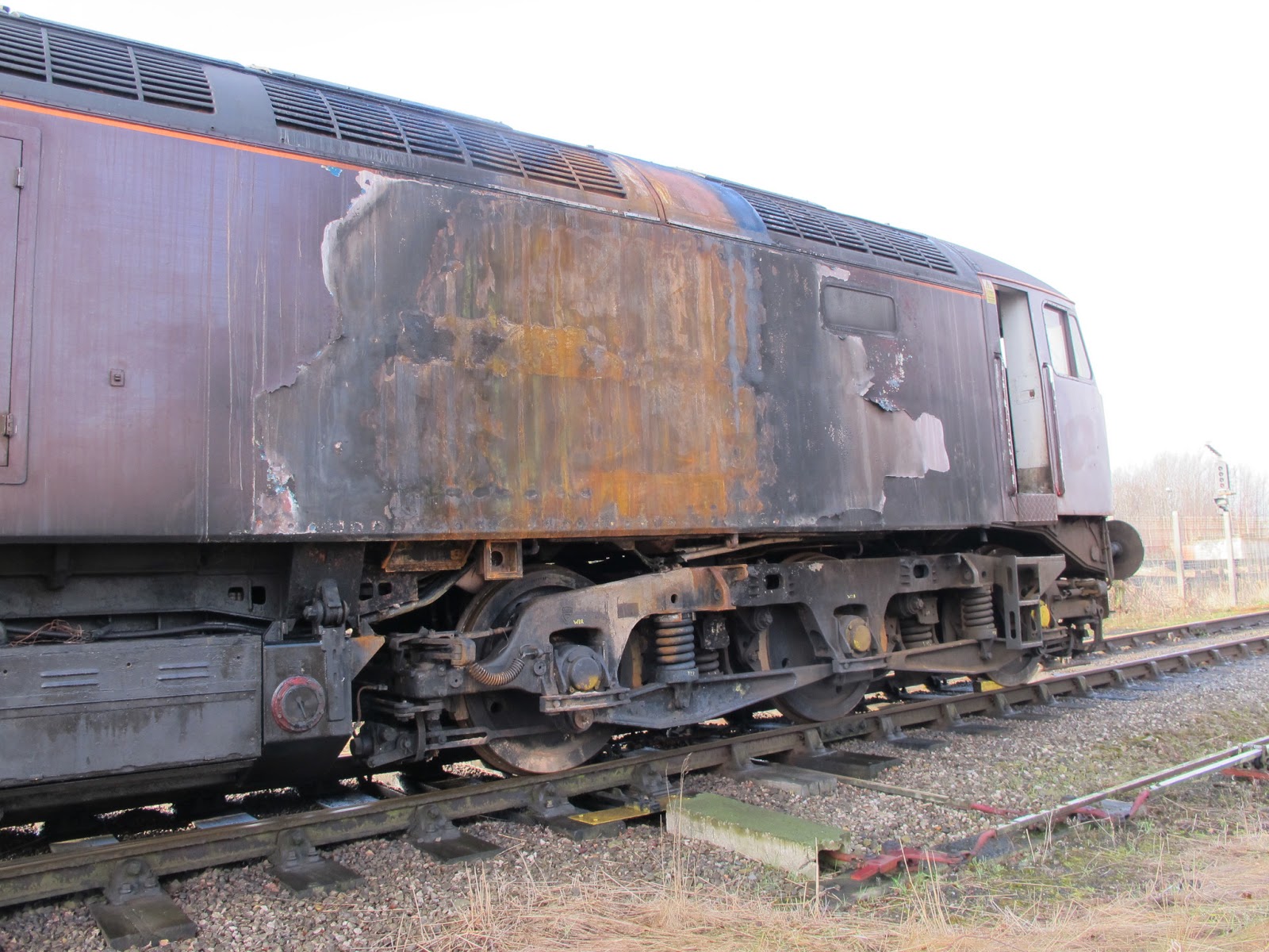 Vince's World: A fire-damaged 47... and Agecroft goes to the Ribble ...