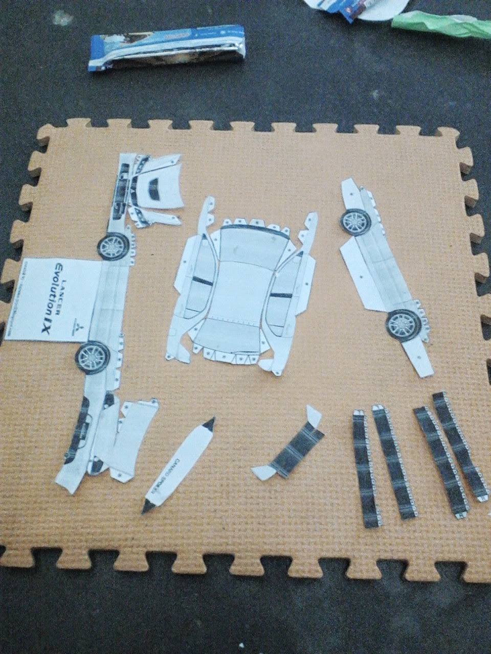UMNC: Mobil papercraft