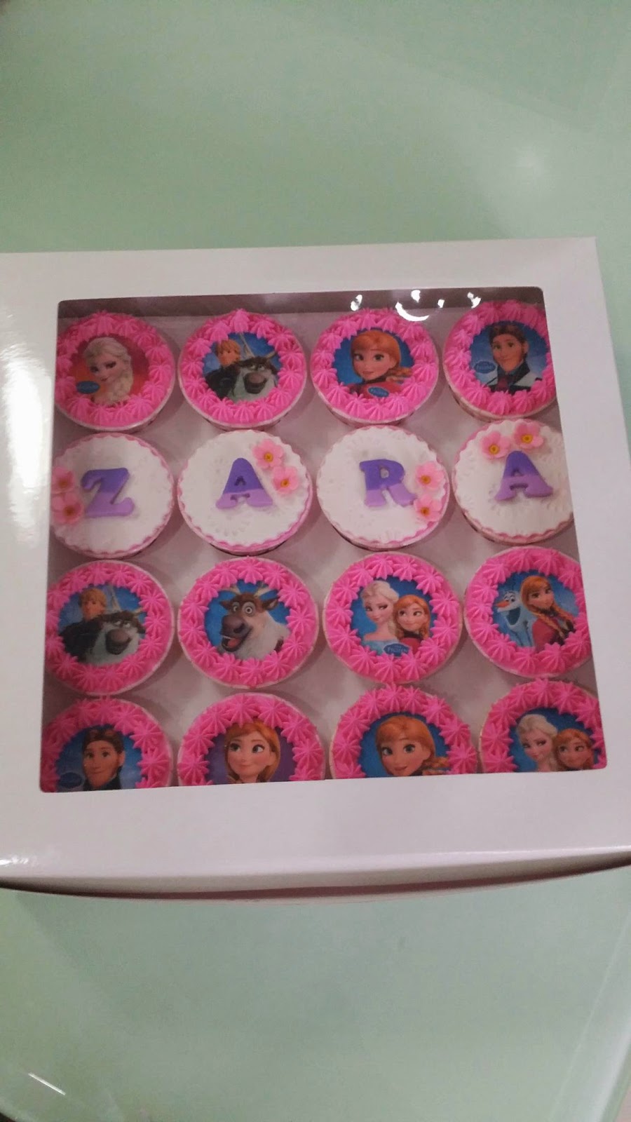 Zielicious Homemade Cakes: Kek tema frozen