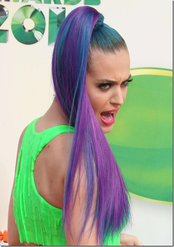 Katy Perry Rocks a Green Slime Outfit [13 Photos] ~ Gallery Osayo