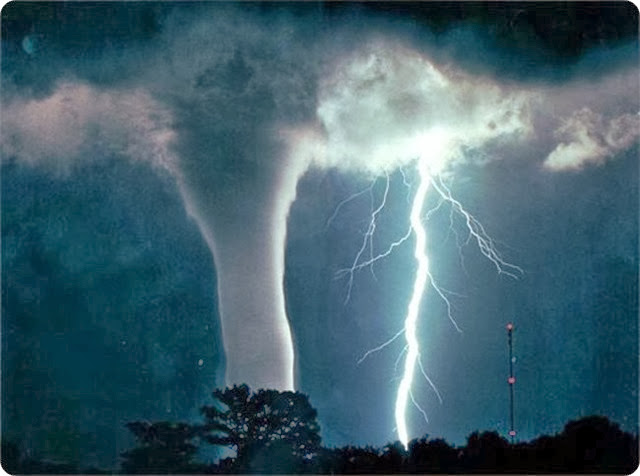 10 datos curiosos que no sabías sobre los rayos, las nubes, las ...