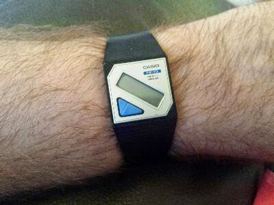 Which Watch Today...: Casio FS-10 Pela - the first film watch