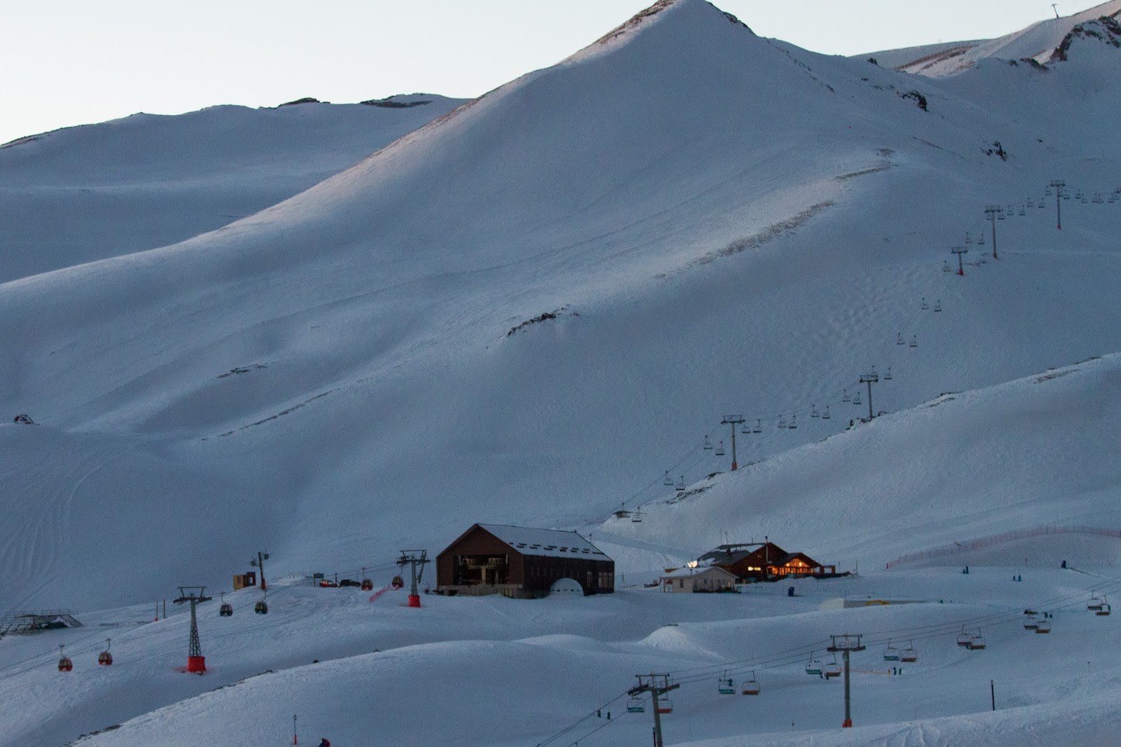 Chile Skiing: Valle Nevado, El Colorado and La Parva