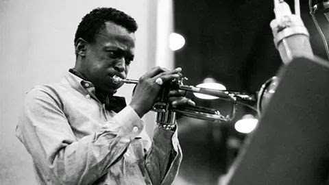The Intellectual Hustle: MIRROR GURL: BETTY MABRY...Is Miles Davis' "BB"