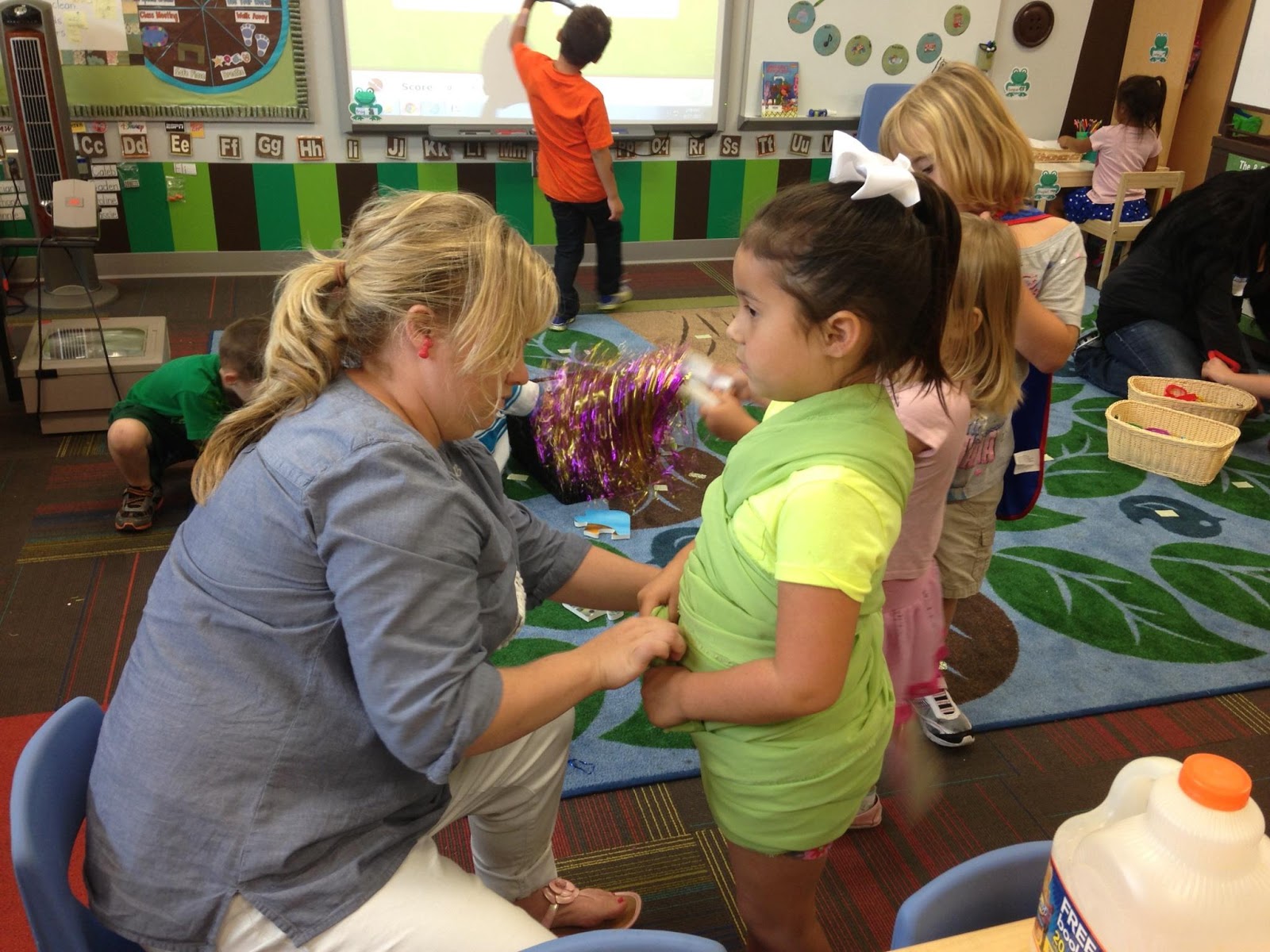 Mrs. Surber's Kindergarten Class: Dramatic Play Center
