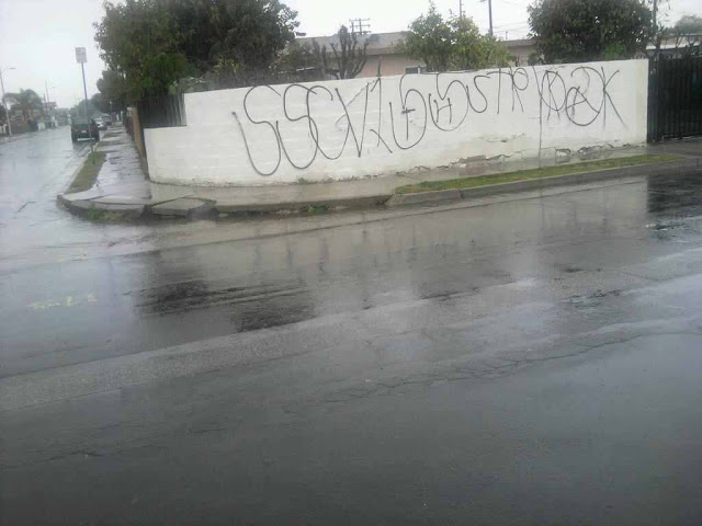 sureno 13 gangs graffiti: Compton varrio 155 street