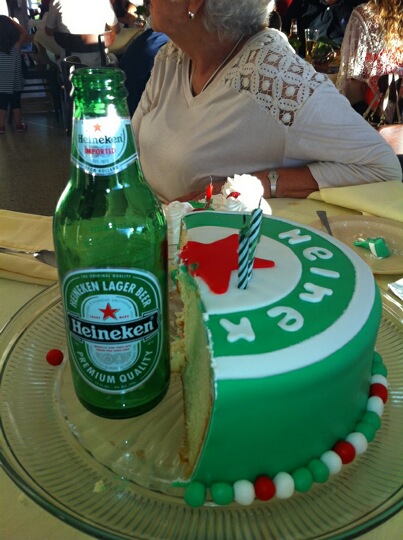 Angel Cakes and Cookies: Heineken cake