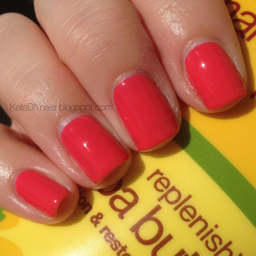 CND Shellac, Tropix.