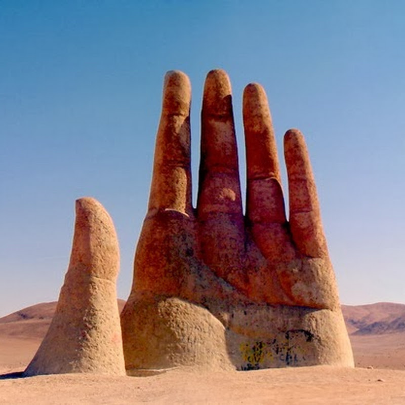 The Hand of the Atacama Desert | Amusing Planet