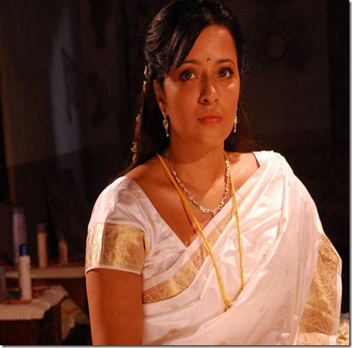 REEMA SEN LATEST PHOTOSHOOT STILLS ~ Gallery Bay