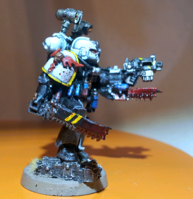 Red Scorpions Mk4 Armor Apothecary - Forum - DakkaDakka