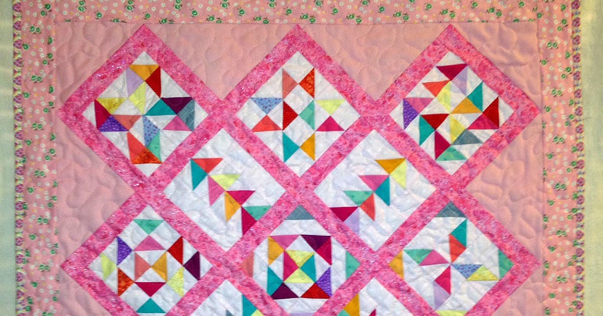 Wraggedypatches: Mackenzie's Dolly has a Quilt