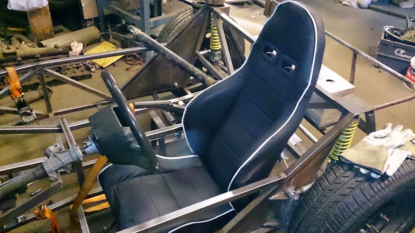 Locost McSorley 442: april 2014