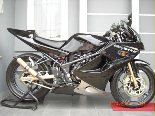 GALLERY MOTOR SPORT MODIFIKASI: KAWASAKI NINJA 150 RR
