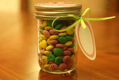 The Semi Chaotic Mom: Custom M&M Mason Jars